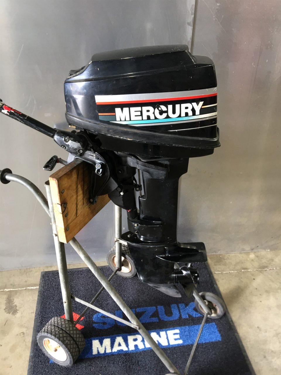 9.9hp Mercury short shaft tiller 2 stroke - Boating Scene
