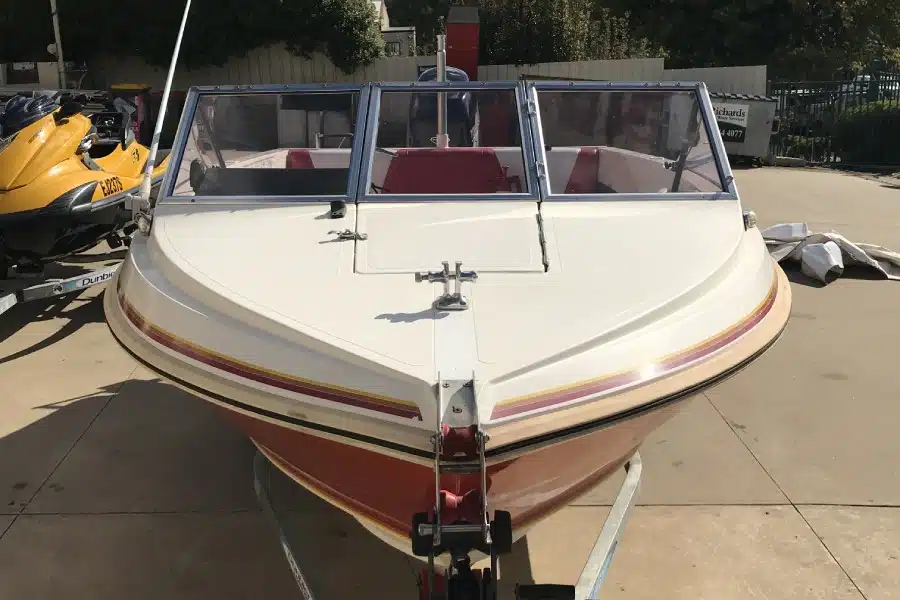 Boats For Sale - Boating Scene